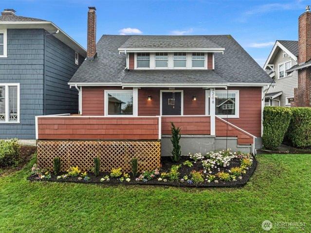 3208 N 30th St, Tacoma, WA 98407
