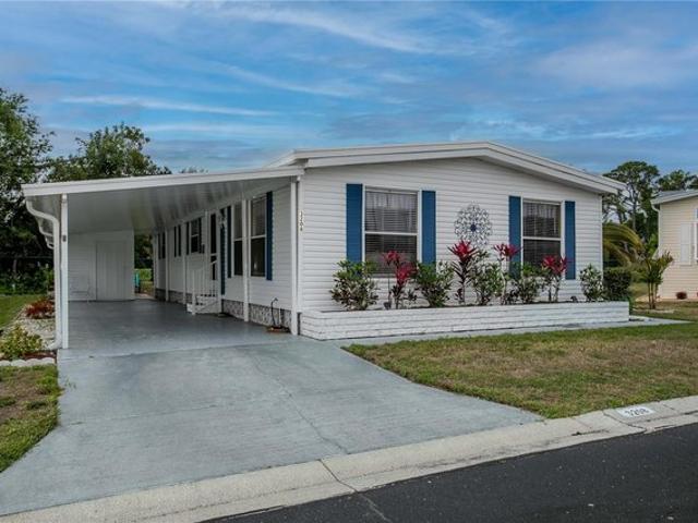 3208 Oakwood Blvd S, Sarasota, FL 34237