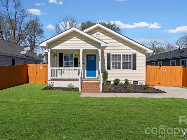 3208 Boyd St, Charlotte, NC 28208 | MLS #4359 | Compass