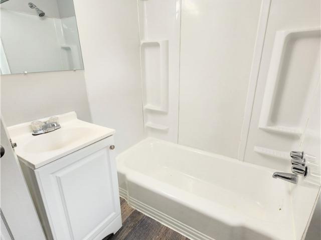 3208 Brereton St 4