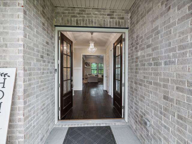 3208 Chase Point Dr