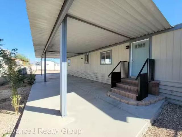 3208 E Carey Avenue 3208 E Carey Ave
