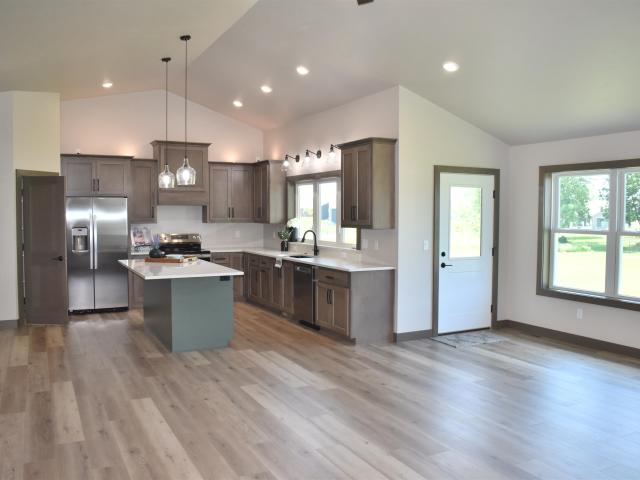 3208 eclipse drive