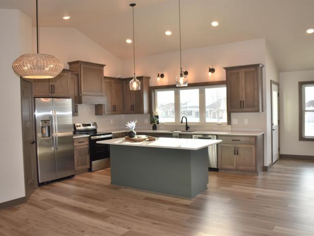 3208 eclipse drive
