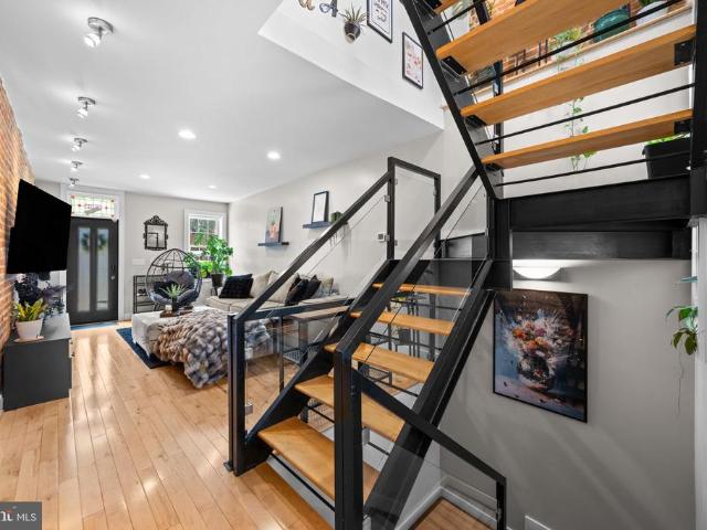 3208 Elliott Street