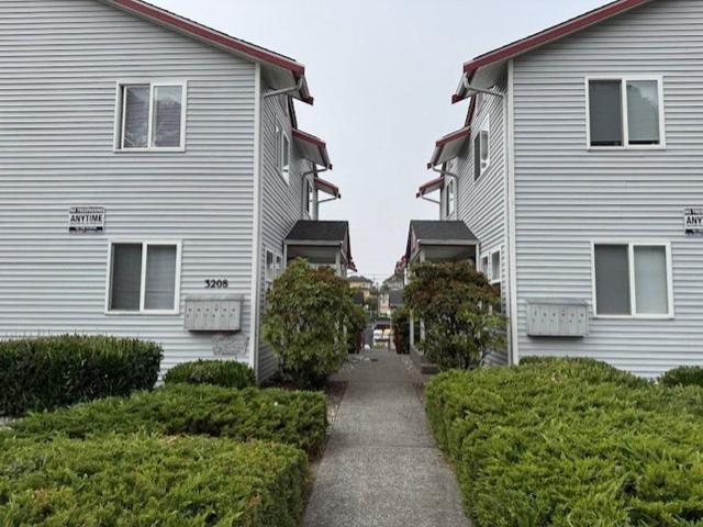3208 Hoyt AVE Everett, WA 98021 2 Bedroom Apartment for Rent at 3208 Hoyt Ave, Everett, WA 98201 Port Gardner