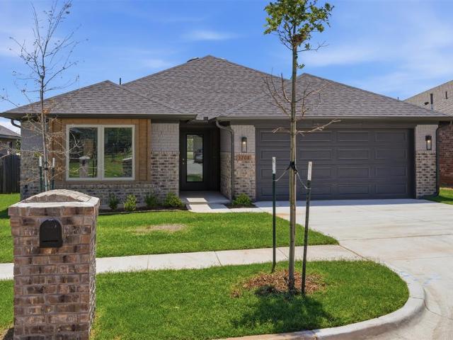 3208 Pagoda Pead Drive