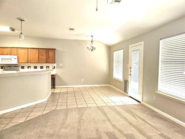 3209 Avery Lane