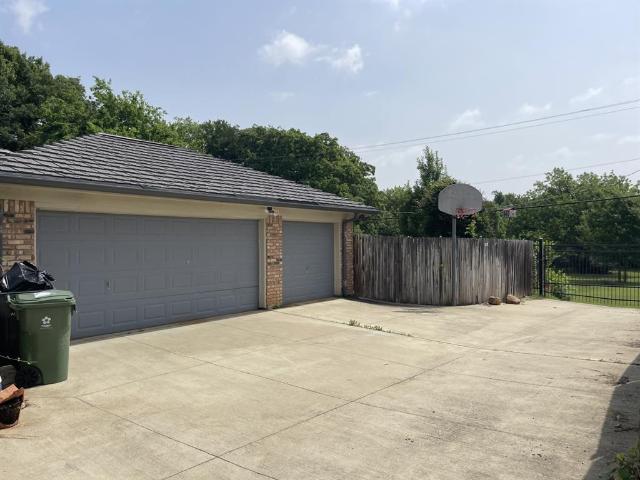 3209 Bridlegate Drive