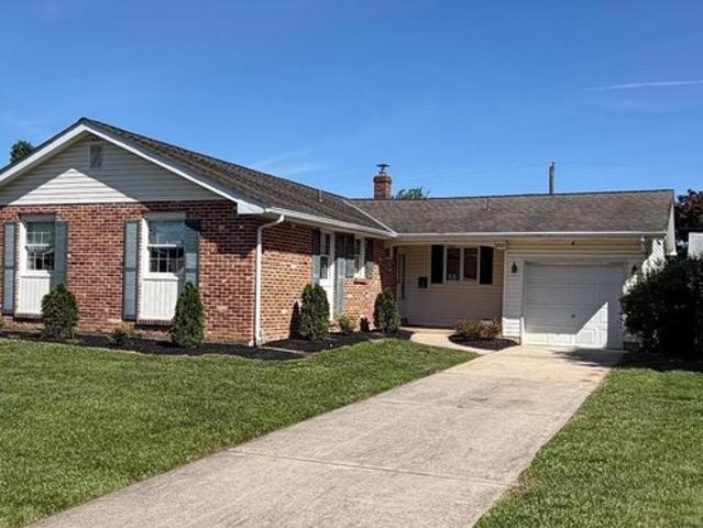 3209 Bristol Dr, Wilmington, DE 19808