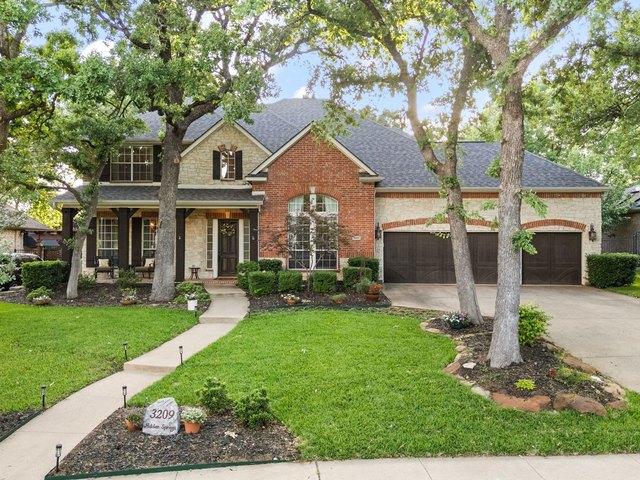 3209 Hidden Springs Dr, Corinth, TX 76210