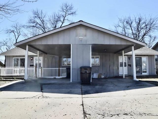 3209 SW 29th Ter, Topeka, KS 66614