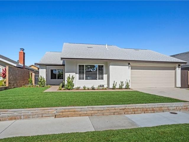 3209 S Diamond St, Santa Ana, CA 92704