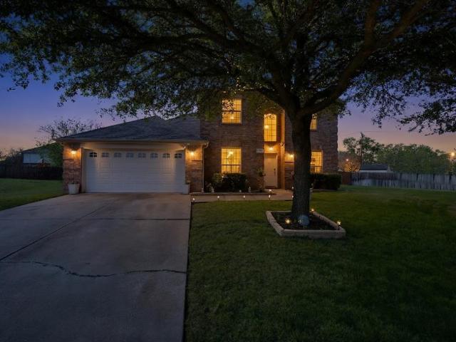 3209 Silver Point Court