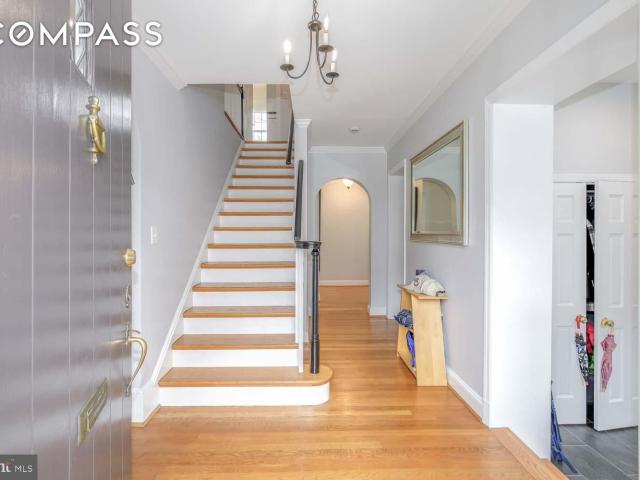 3209 Thornapple St, Chevy Chase, MD