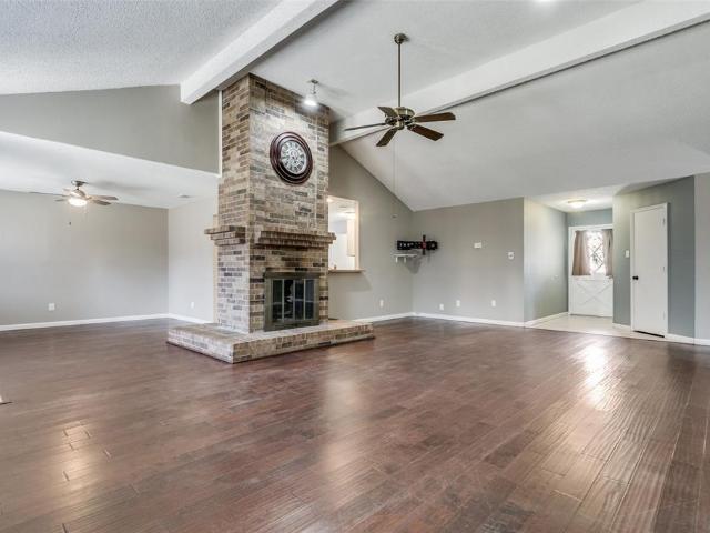 3209 Vintage Way