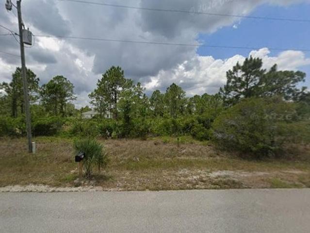 3209 41st St W, Lehigh Acres, FL 33971