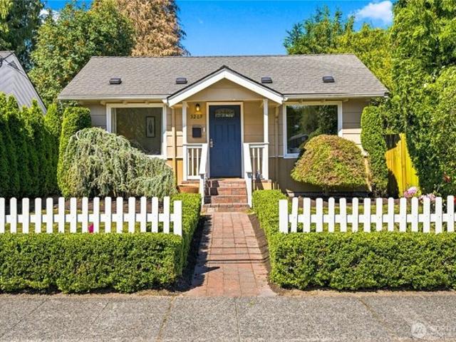 3209 63rd Ave SW, Seattle, WA 98116