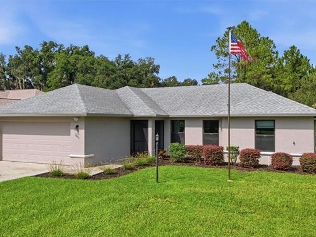 3200 N Canterbury Lake Dr, Hernando, FL 34442