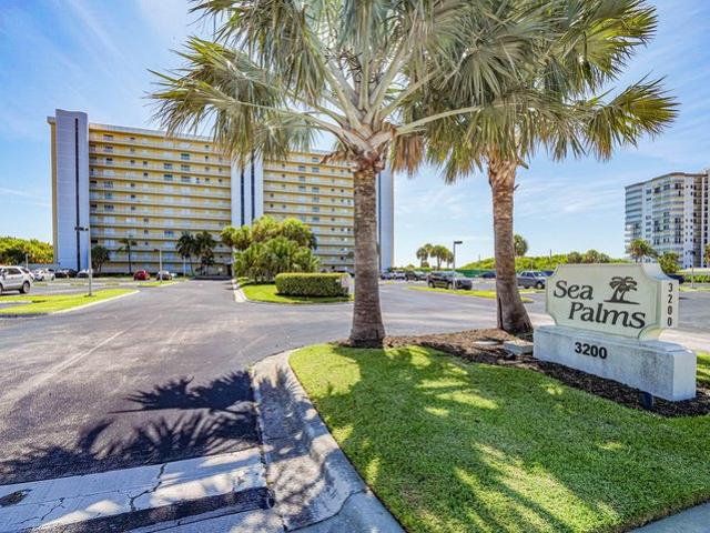 3200 N Highway A1a Apt 102, Hutchinson Island, FL 34949