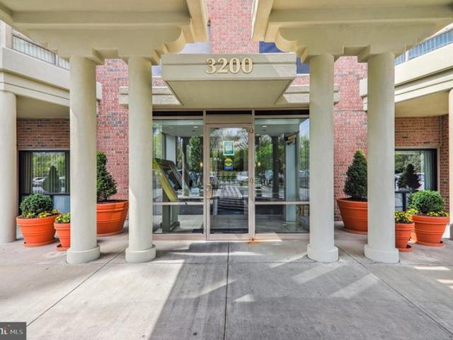 3200 N Leisure World Blvd Apt 712, Silver Spring, MD 20906