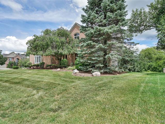 3200 Appleridge Drive