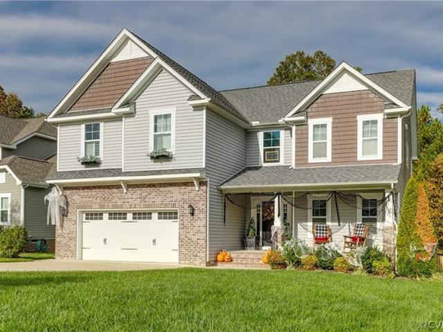 3200 Barkham Dr, Midlothian, VA 23112