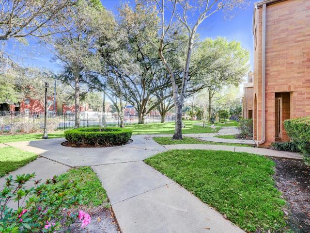 3200 Bellefontaine, Unit 73, Houston, TX 77025 | MLS #6502