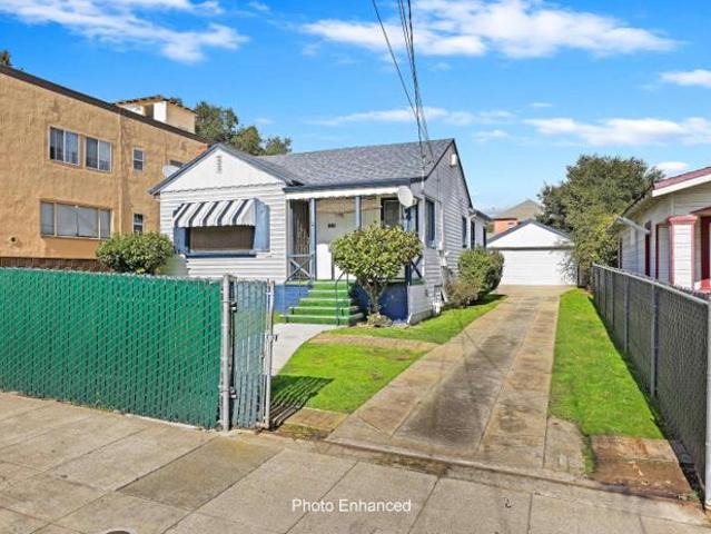 3200 Brookdale Ave, Oakland, CA 94602