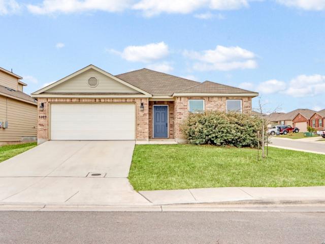 3200 Broad View, Seguin, TX 78155 | MLS #1952