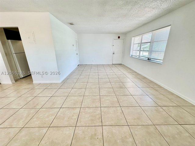 3200 Coral Springs Dr Apt 211, Coral Springs, FL 33065