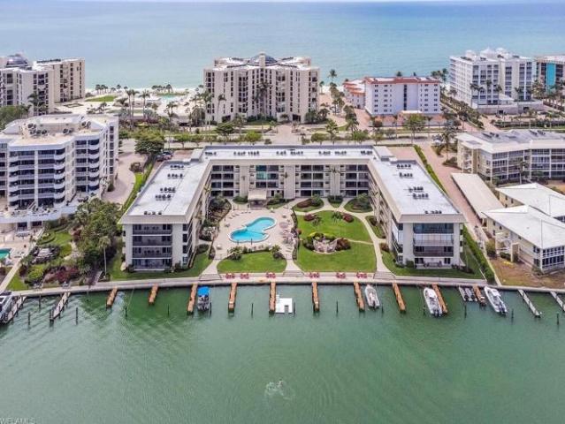 3200 Gulf Shore Blvd N #107, Naples, FL 34103