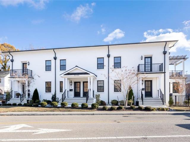 3200 Holly RD # 201