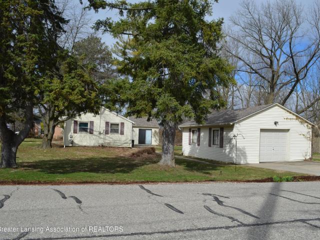 3200 Lake Lansing Road