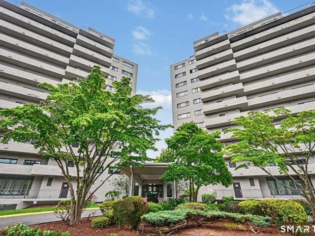 3200 Park Ave Unit 4C1, Bridgeport, CT 06604