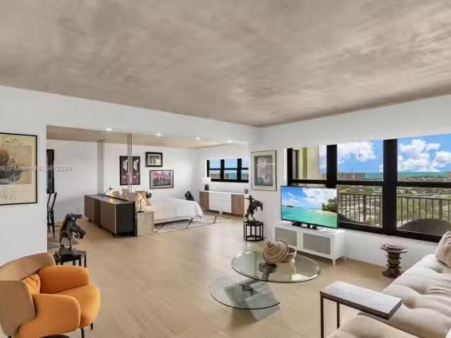 3200 Port Royale Dr N #2104, Fort Lauderdale, FL 33308 MLS A.
