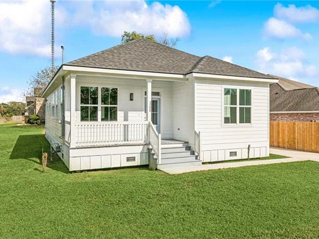 3200 Potomac St, New Orleans, LA 70114 | MLS #2551 | Compass