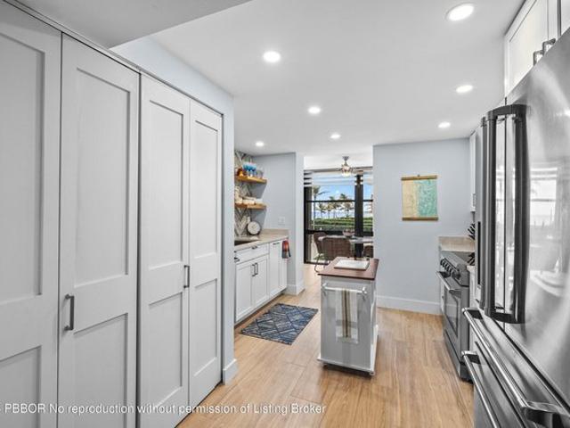 3200 S Ocean Blvd Unit 203, Palm Beach, FL 33480