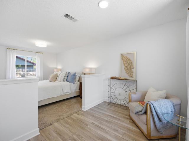 3200 Spaniel Dr