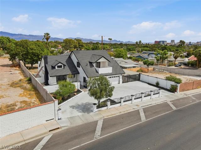 3200 W Oakey Blvd, Las Vegas, NV 89102 | MLS #2776 | Compass