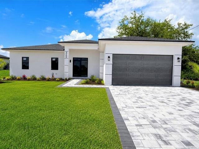 3200 8th St SW, Lehigh Acres, FL 33976