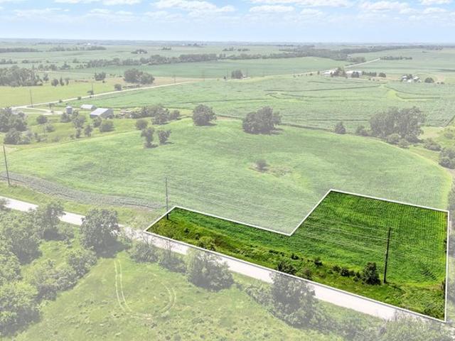 32019 th Ave, Maxwell, IA 50161