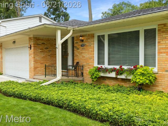 3201 Marion Drive