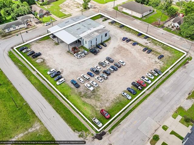 3201 Maury St, Houston, TX 77009