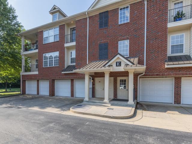 3201 Aspen Grove Dr # E5