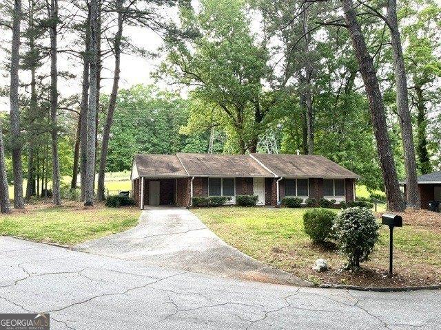 3201 Beech Dr, East Point, GA 30344