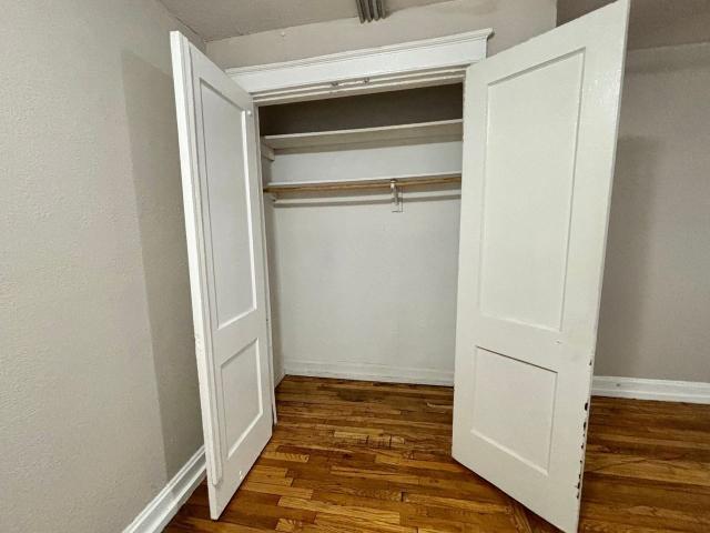 3201 Broadway Studio Apartment for Rent at 3201 Broadway Blvd, Kansas City, MO 64111 Broadway Gillham