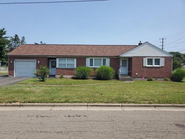 3201 Country Club Rd, Endwell, NY 13760
