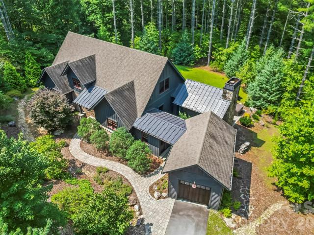 3201 Donahue Drive