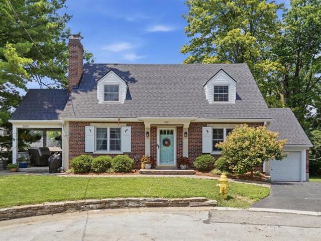 3201 Grischy Ln, Cincinnati, OH 45208
